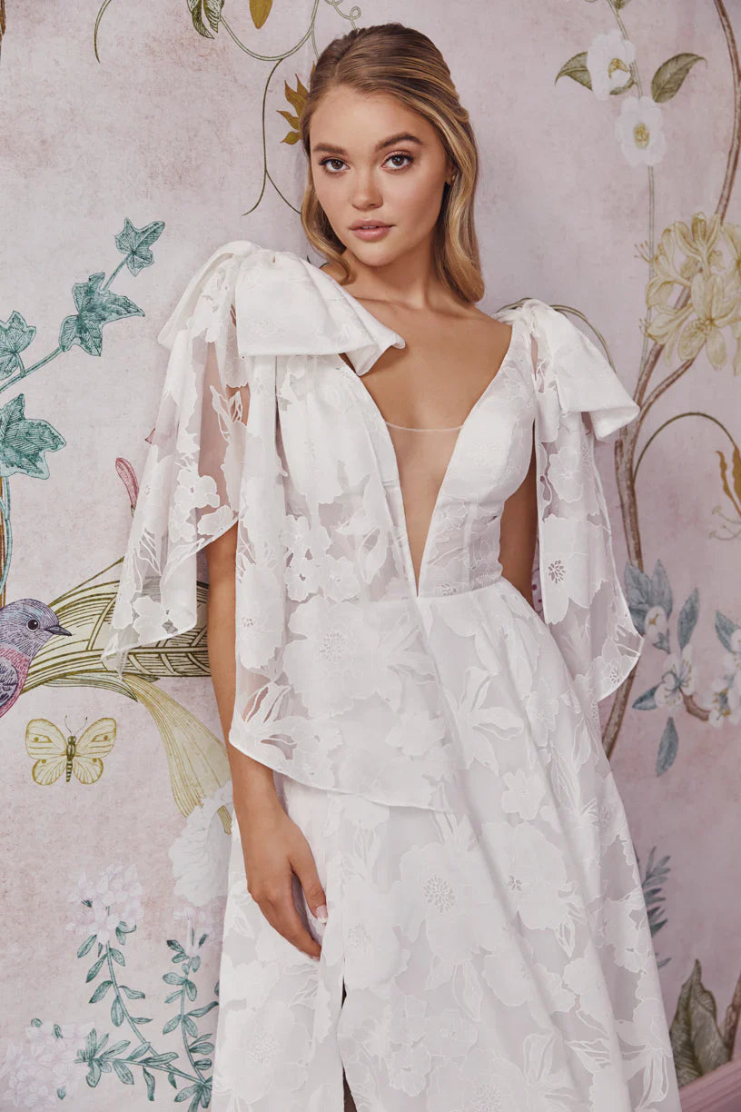 Flowy Fabrics – The Sample Shoppe